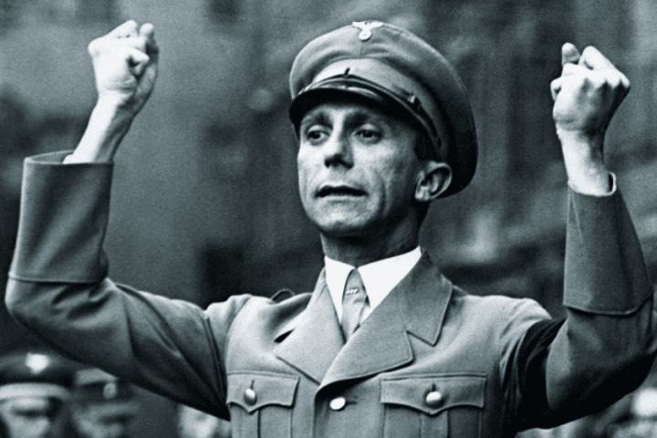 Joseph Goebbels (1897-1945): Nazi propagandasının mimarının hayatı ...